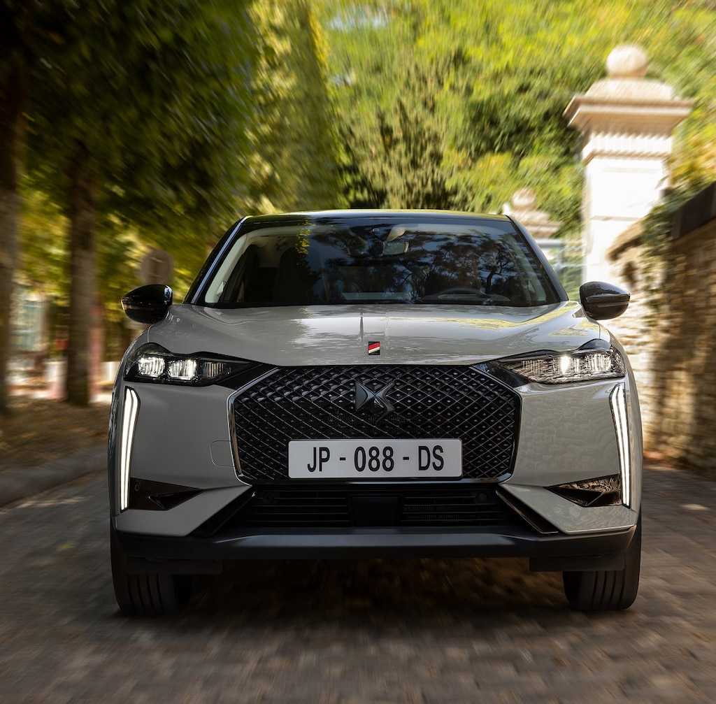 Electric car: discover the range of DS vehicles